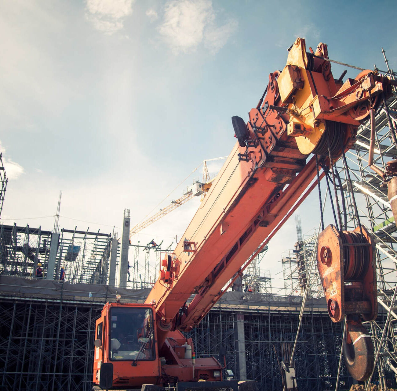 Revolutionizing Construction - The Leaders